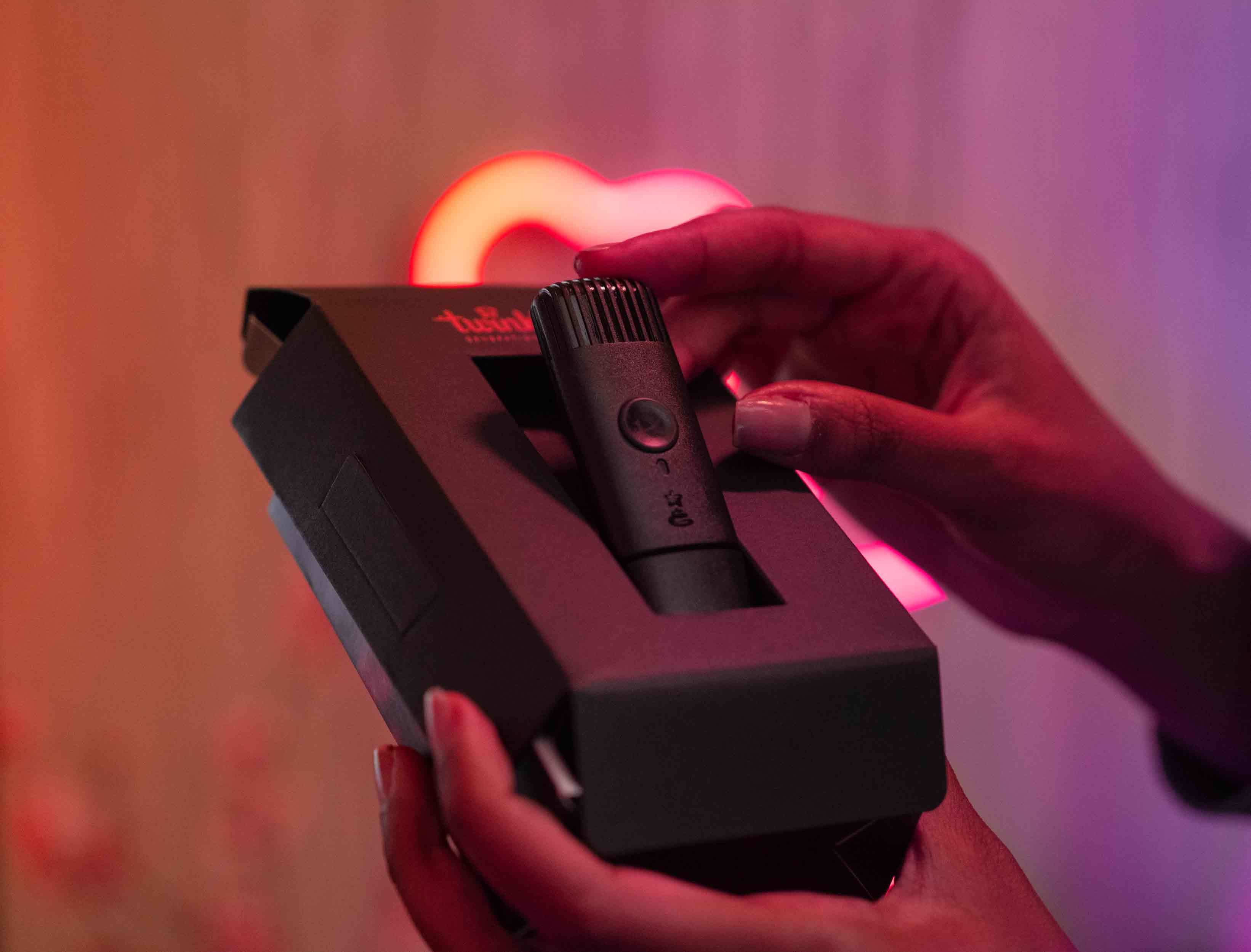 Music Dongle: Smart Lights Sync with Music & Sounds | Twinkly