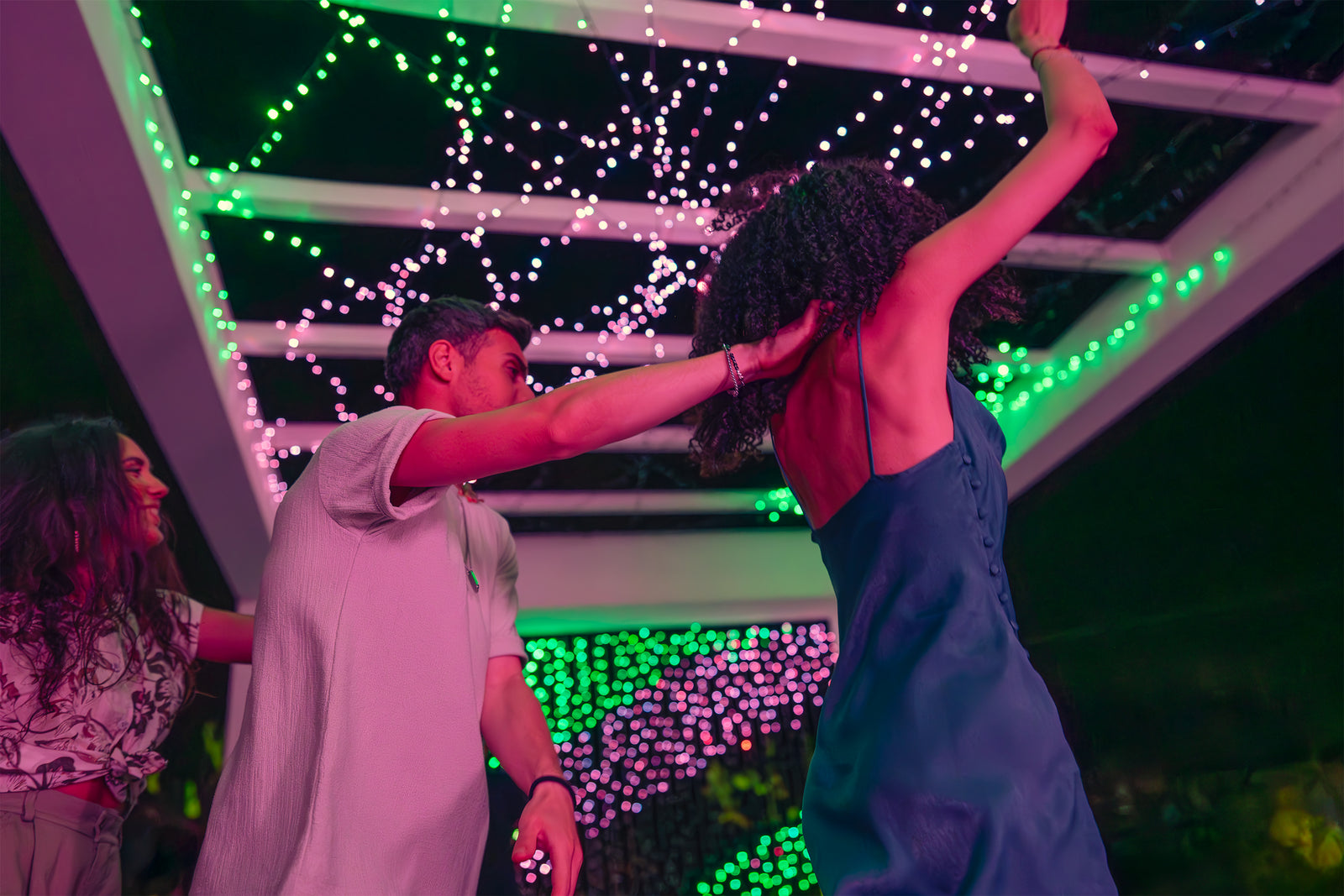 Music Dongle: Smart Lights Sync with Music & Sounds | Twinkly